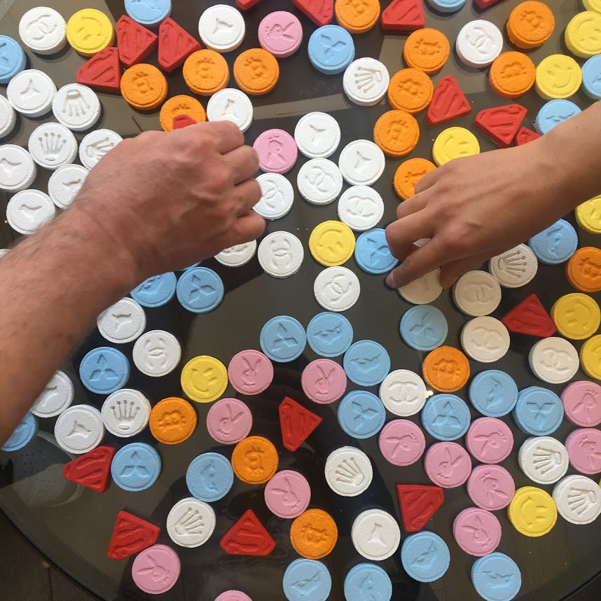 Dean Zeus Colman - Love Is A Drug (Mini Pill - All Varieties - SIGNED ...